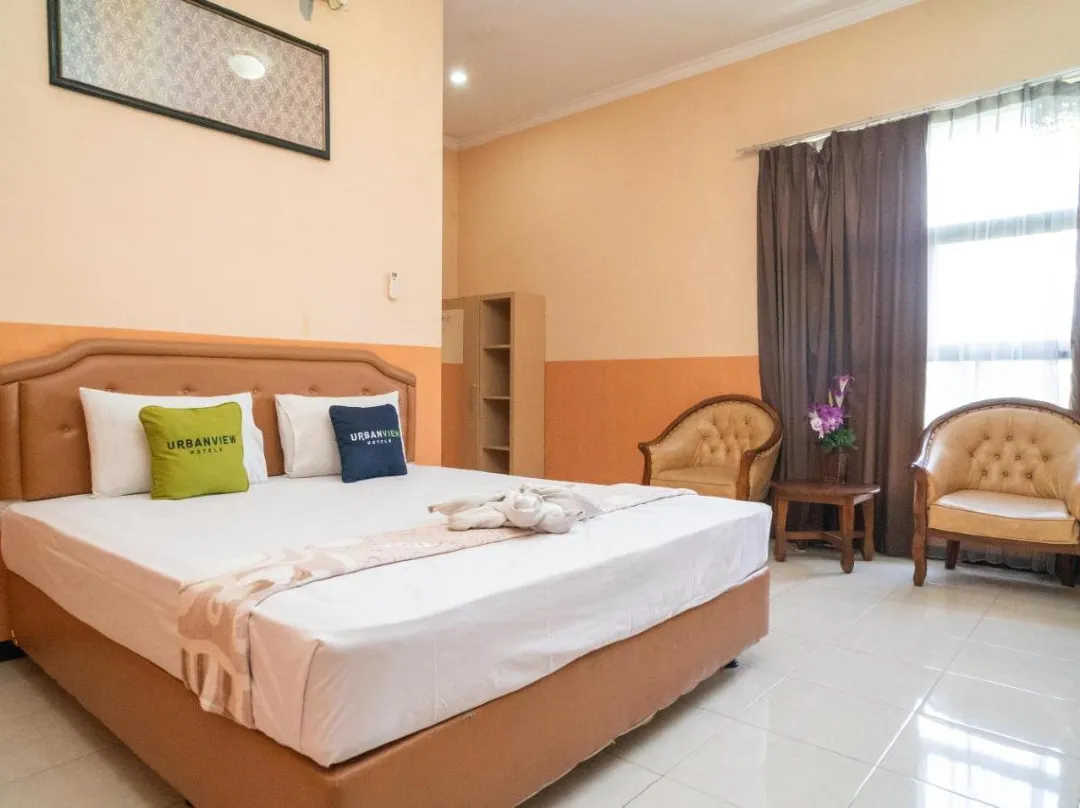 Urbanview Hotel De Kopen Malang By Reddoorz - Malang