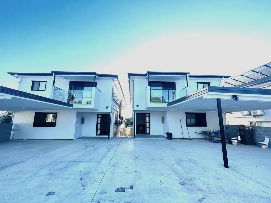 262troughton - Logan City