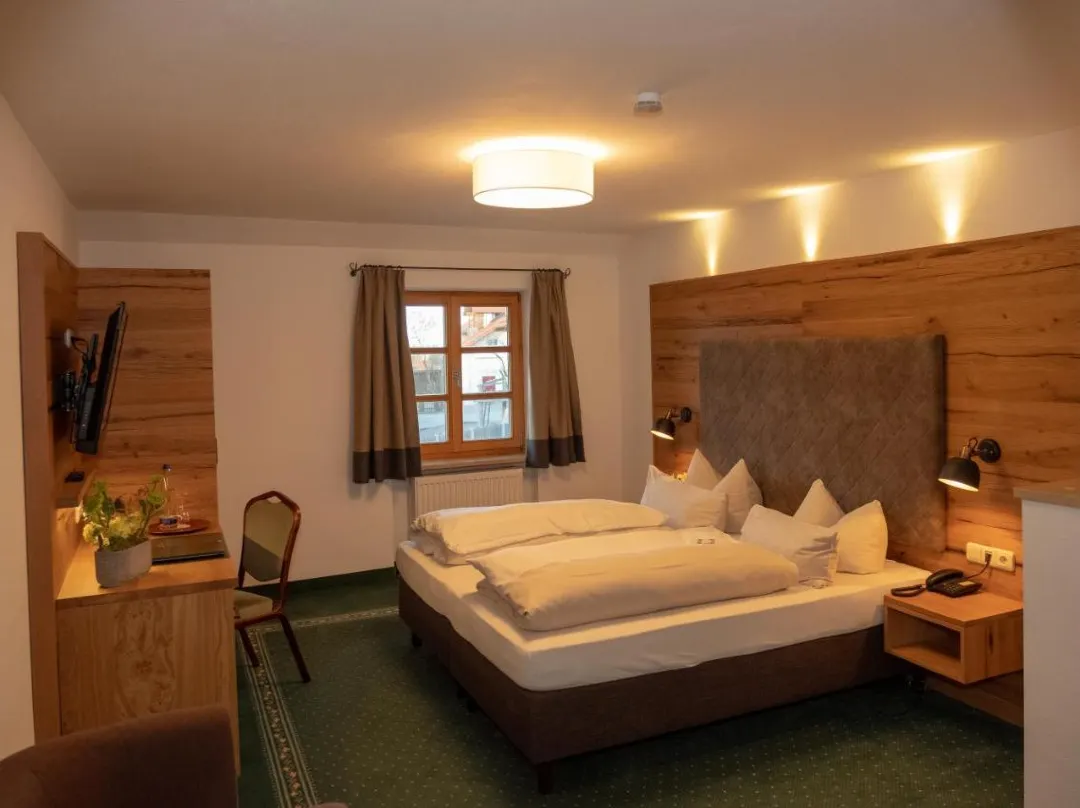 Der Obere Wirt Zum Queri - Starnberg