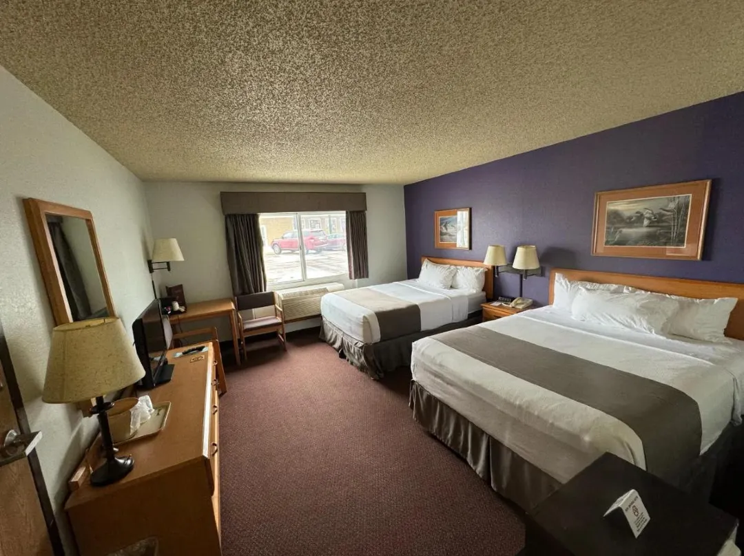 Fossil Creek Hotel And Suites - Kansas (State)