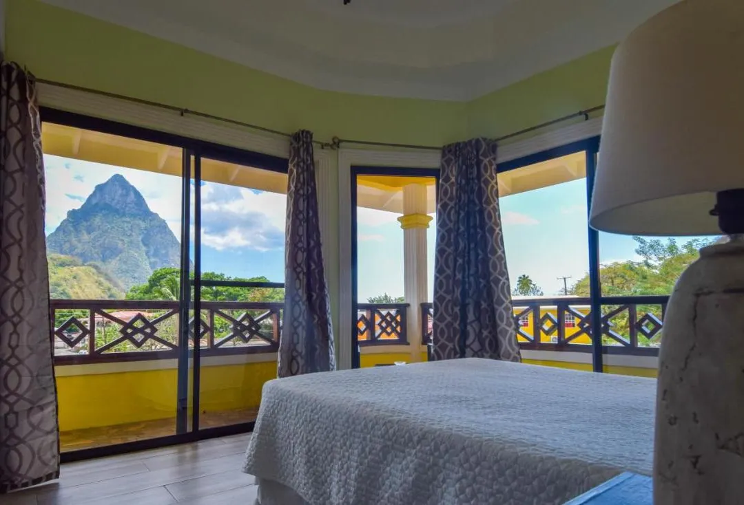 Sea Piton View Apartment- Location, Convenience, Modern Living - Saint Lucia