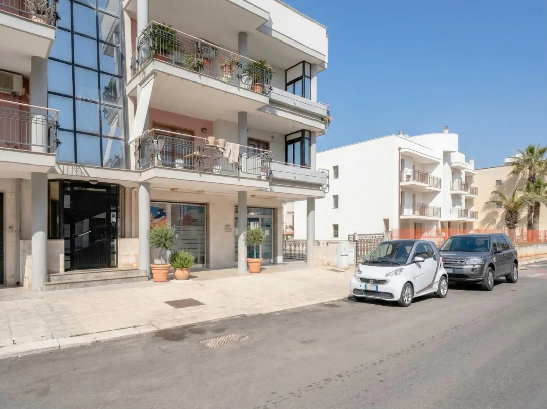 Carmenleo-central Accommodation With Patio - Polignano a Mare