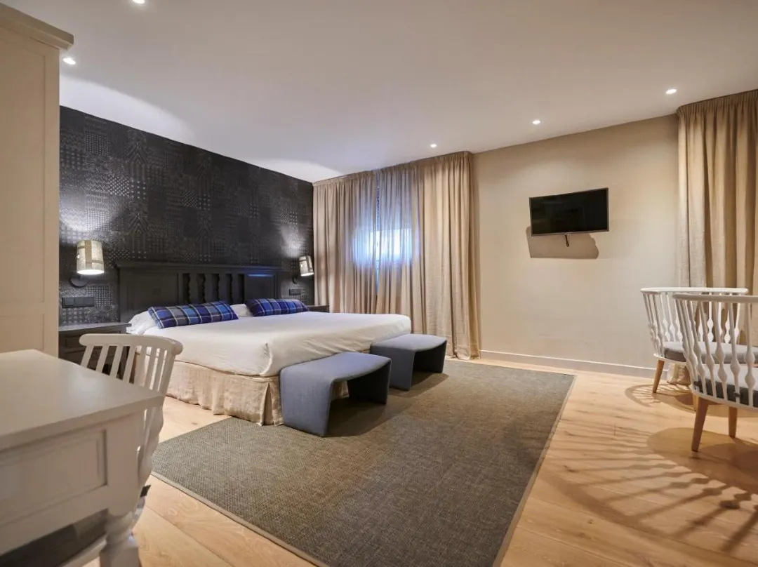 Hostal Lola Isaba - Navarra