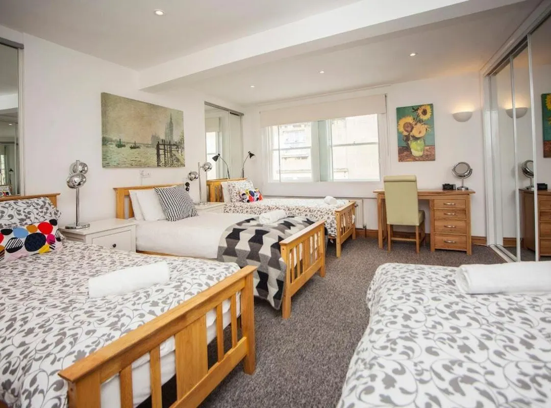 The Roof Terrace Maisonette - City Centre - Bath