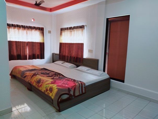 Hotel Krishna Sea View Deluxe - Ganpatipule