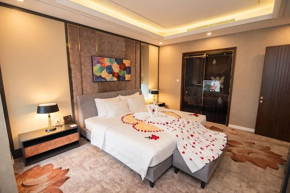 Purple Lotus Hotel - Hải Dương