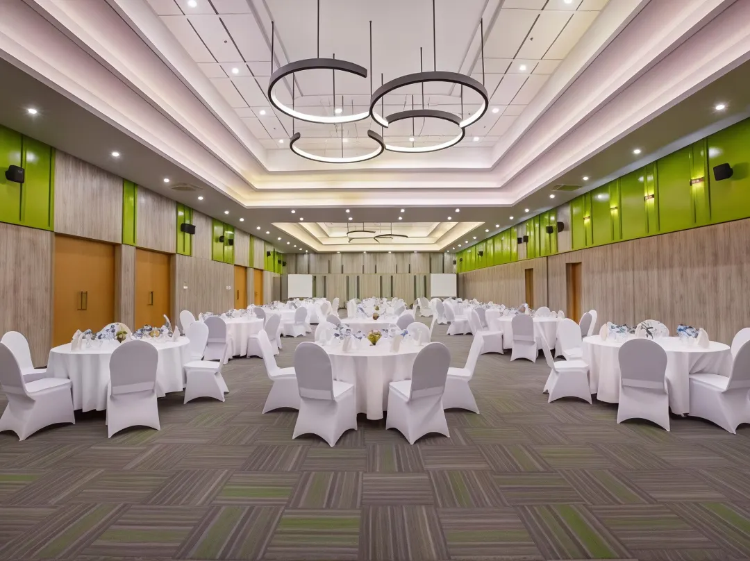 Rv Hotel Gianyar - Gianyar