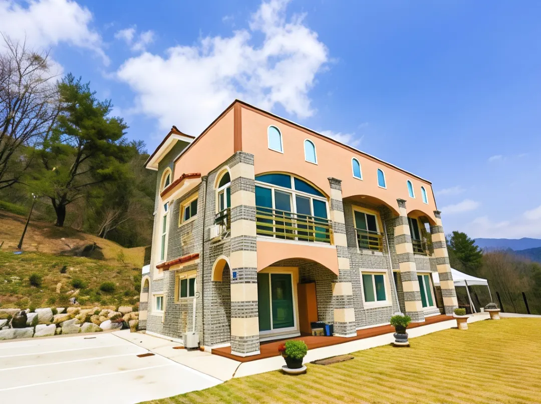 Muju Solhyanggi Pension - Muju-gun