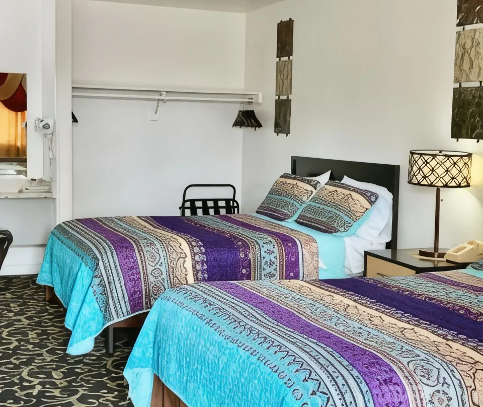 Motel West - 