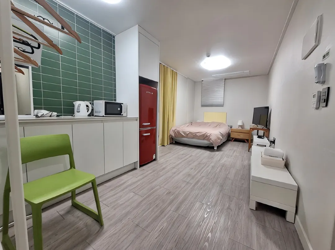 Jeju Dongmun Residence Hotel - Jeju