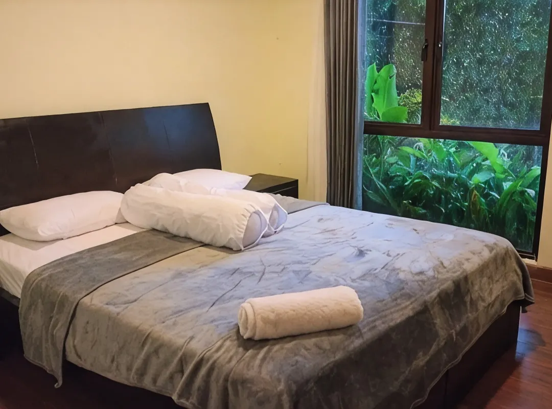 Vimalla Hills 3br+1br Mountain View Cluster Kinabalu With Private Pool - Bogor