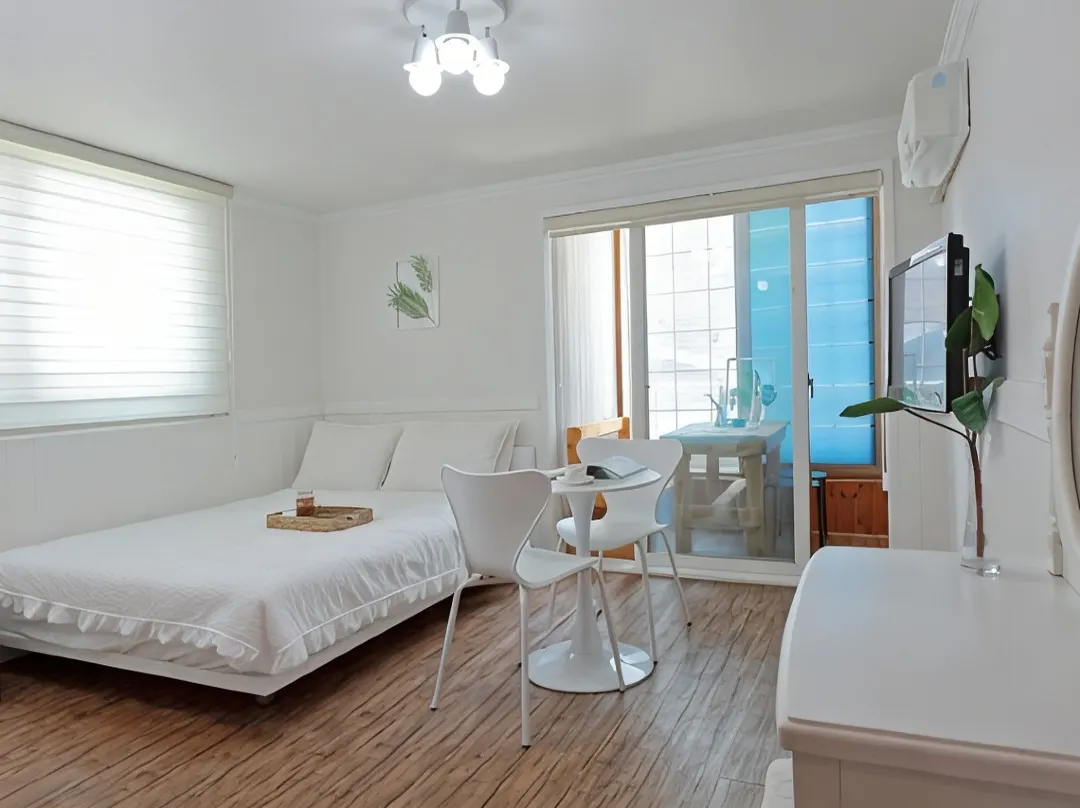 Gyeongju Greenmount Pension - Gyeongju-si