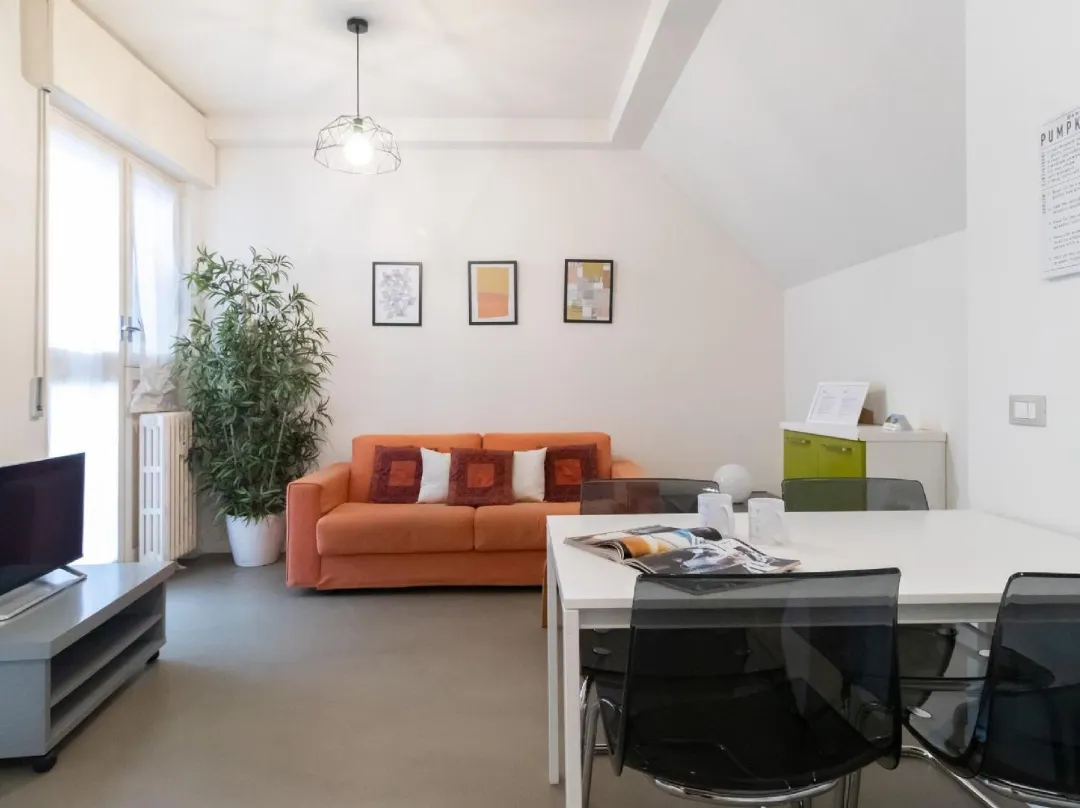 Italianway - Plinio 64 - Milaan