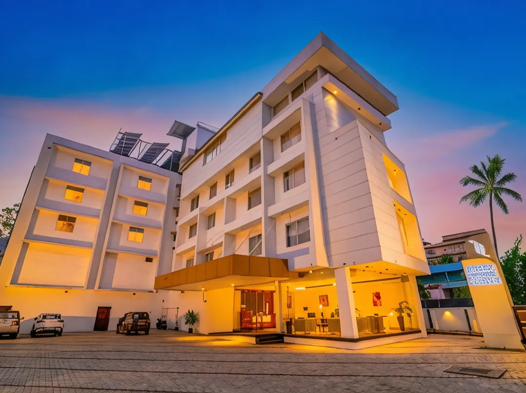 Hotel Seven Lights - Cochin