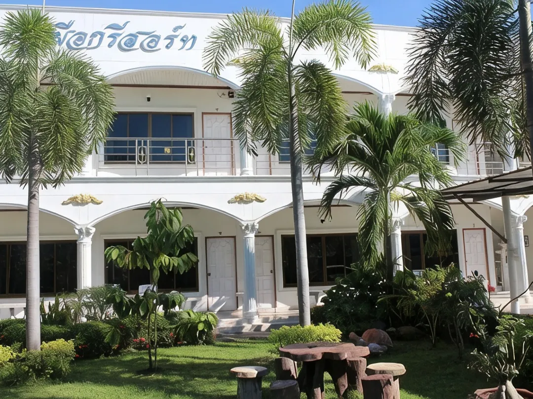 White Elephant Resort - Buri Ram