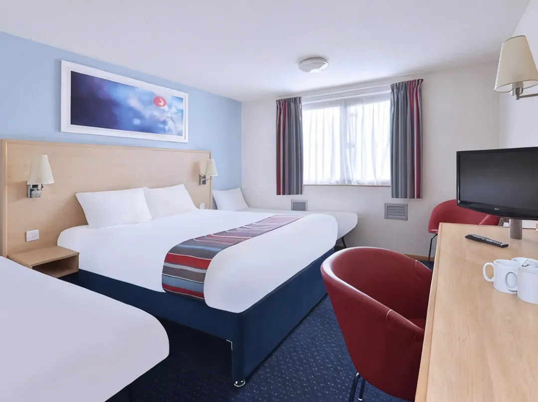 Travelodge Hotel In Glastonbury - Glastonbury