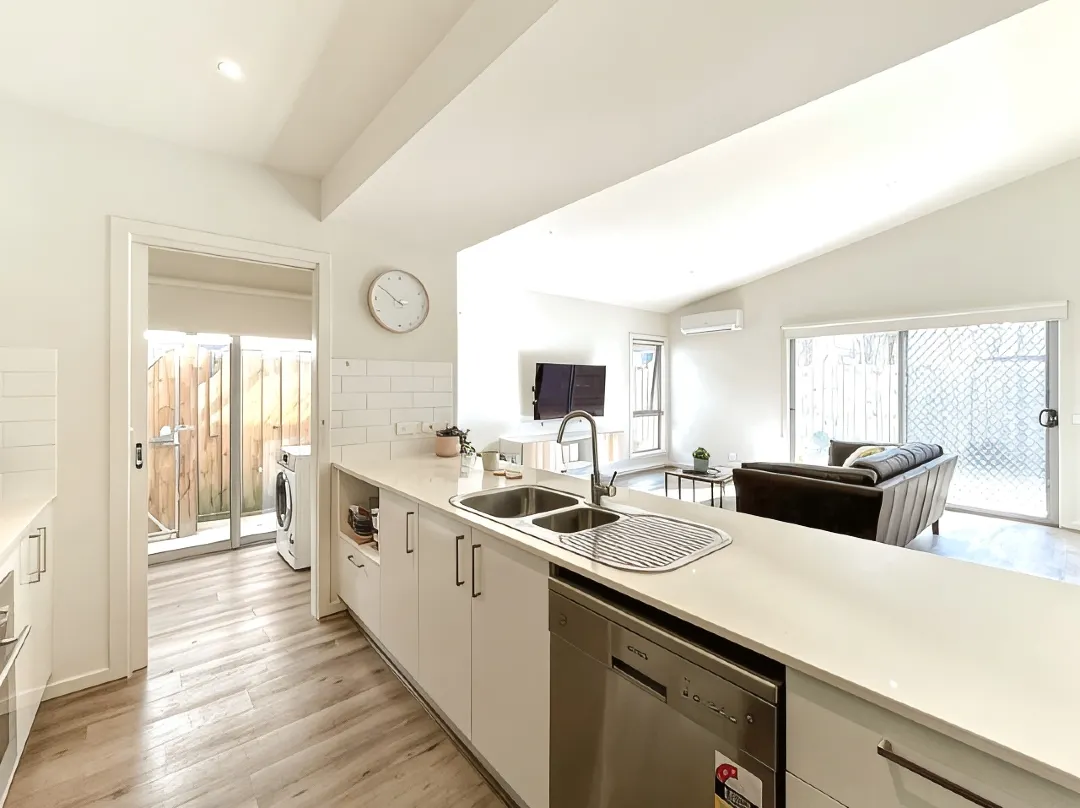 Stylish Berwick Home With Wifi, Smart Tv, Garage - City of Knox