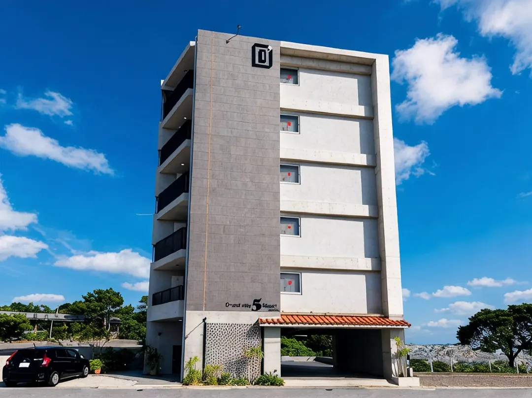 D-and Stay. 5 Resort Okinawa - Okinawa