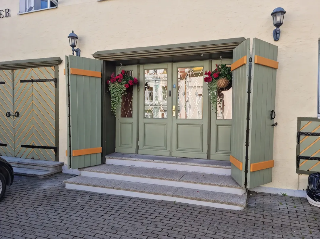 Taanilinna Hotell - Tallinn