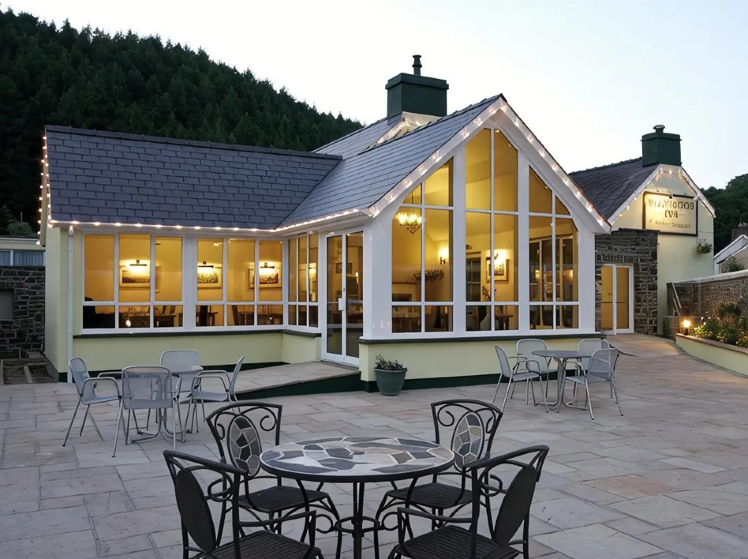 Salutation Inn - Carmarthenshire