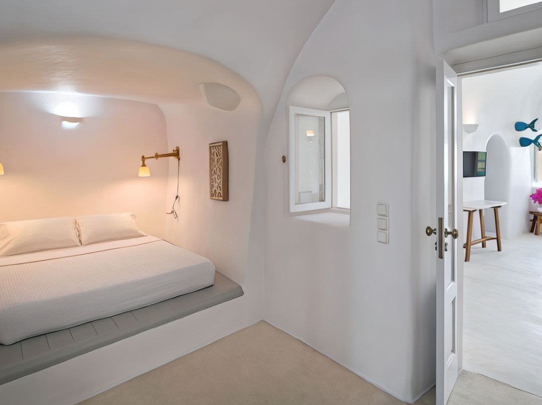 Cosmoia Cave House - Oia