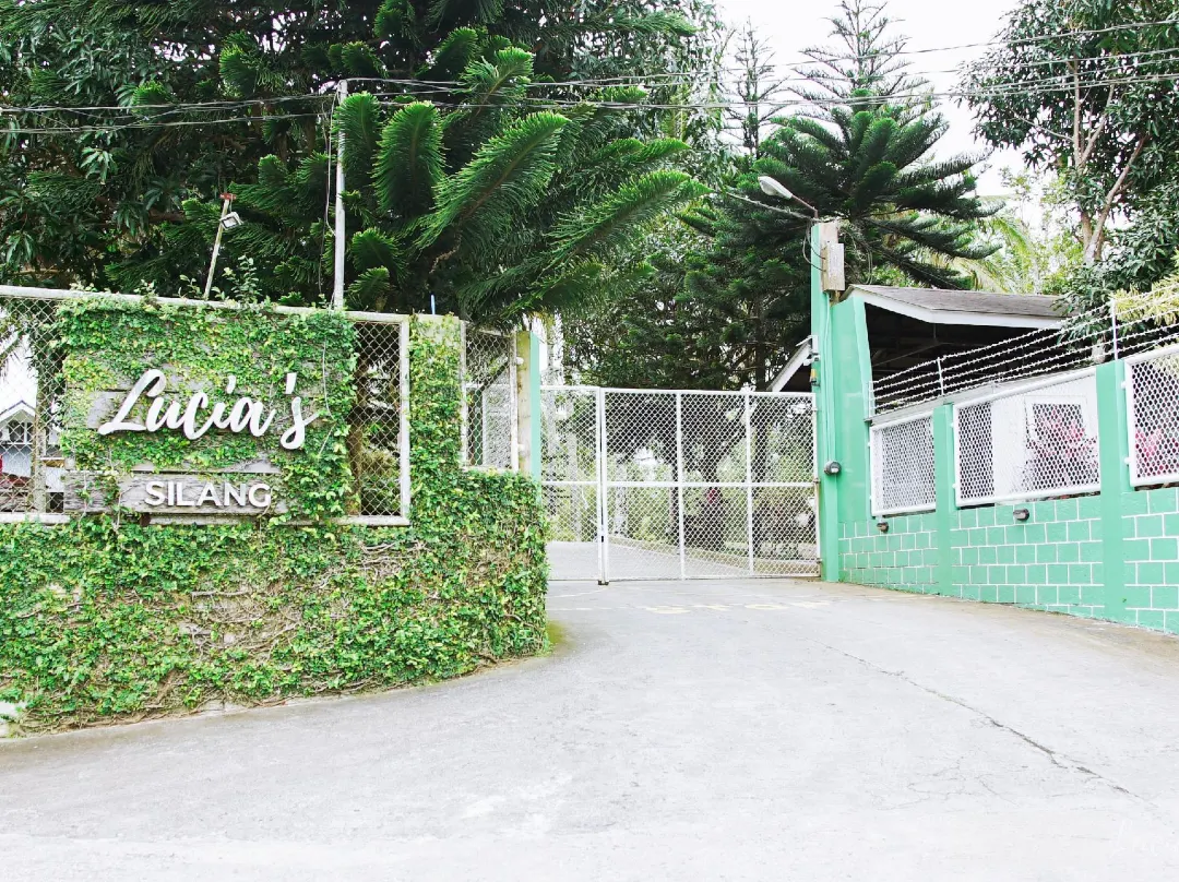 Lucia’s Bed And Breakfast Resort - Silang