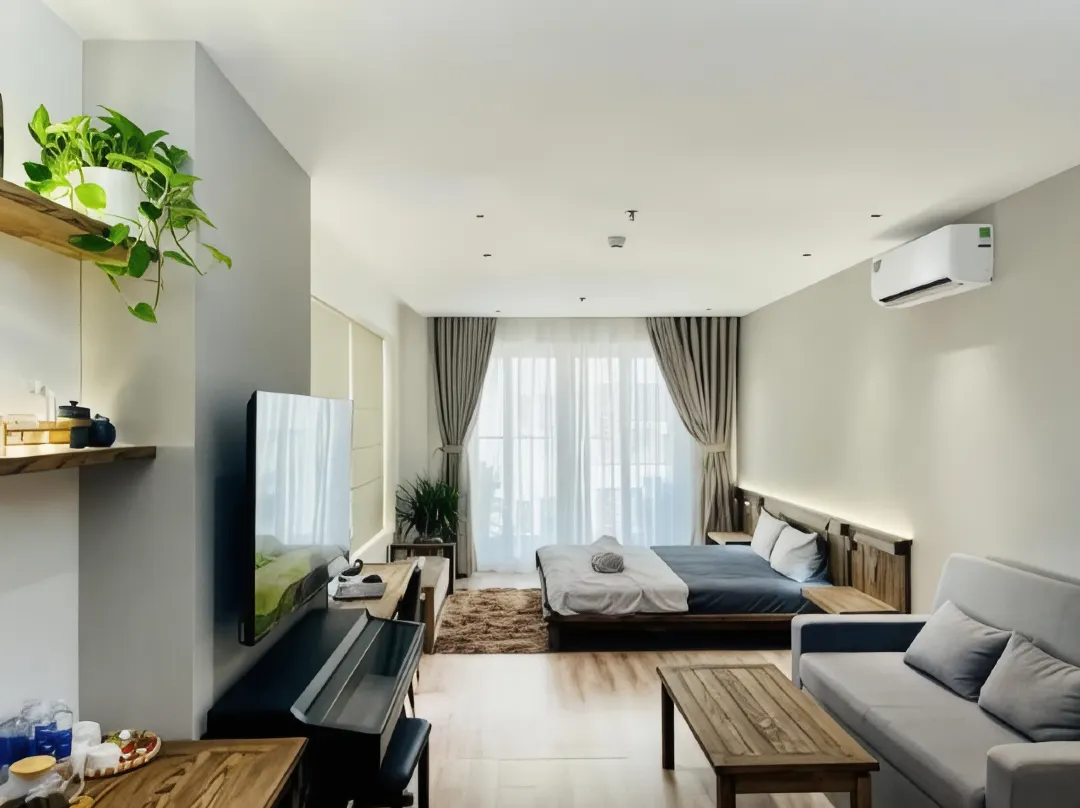 Rainbow Sky Center Tsn Airport - Ho-Chi-Minh-Stadt