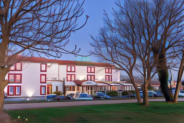Brit Hotel Confort La Rochelle-bistrot Les Temps Modernes - La Rochelle