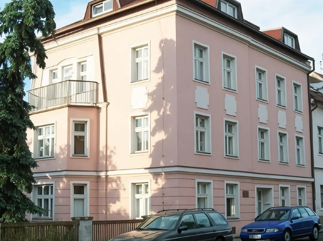 Almond - Teplice