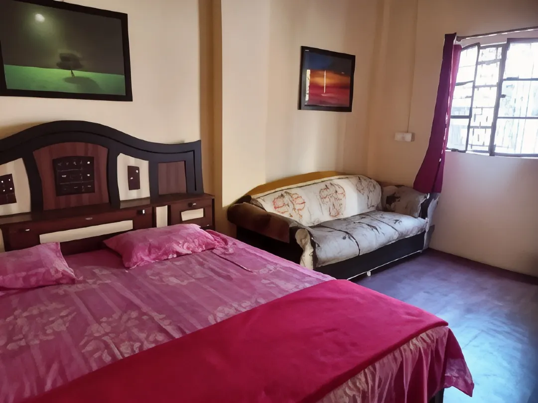 Mother Hostel - Varanasi