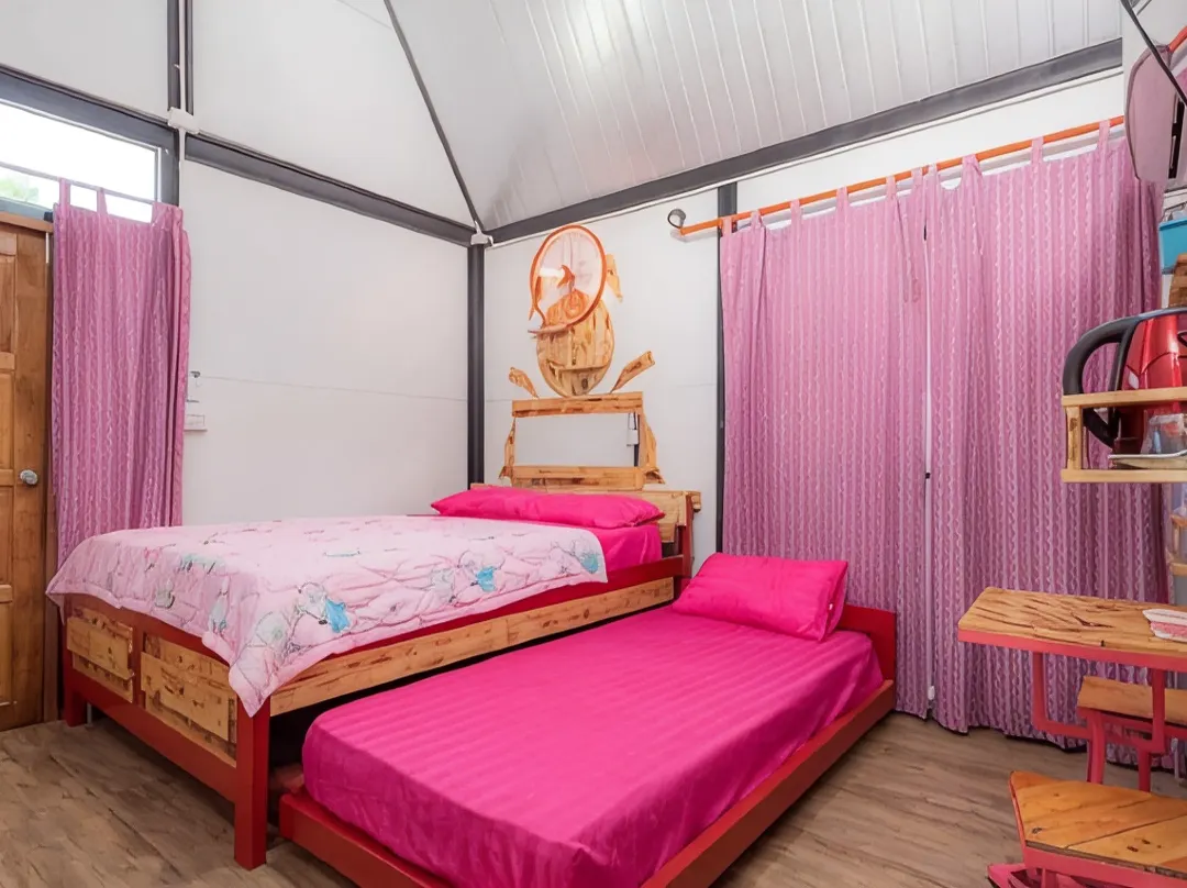 Red Bike Resort - Phanom Sarakham
