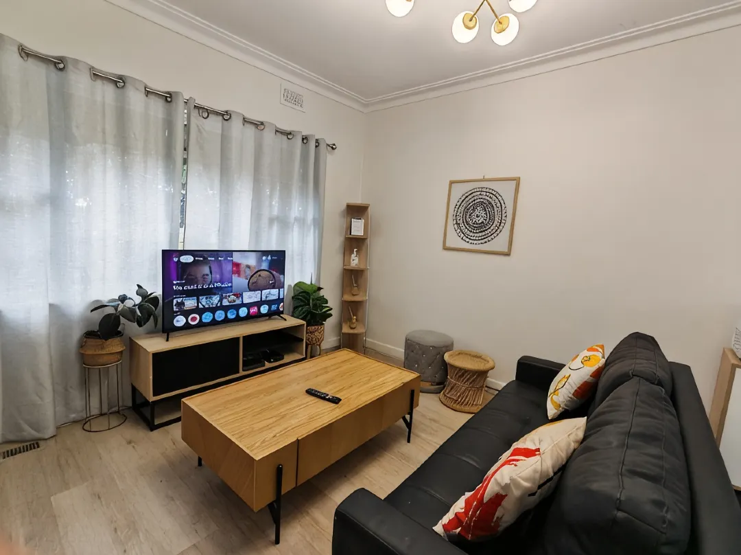 Humble Abode Near Station, Costco, Eastland - ベイズウォーター