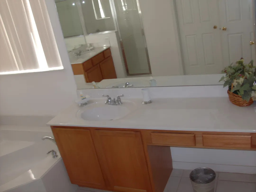 4 Bedroom Executive Pool Home With Games Room - Haines City, FL