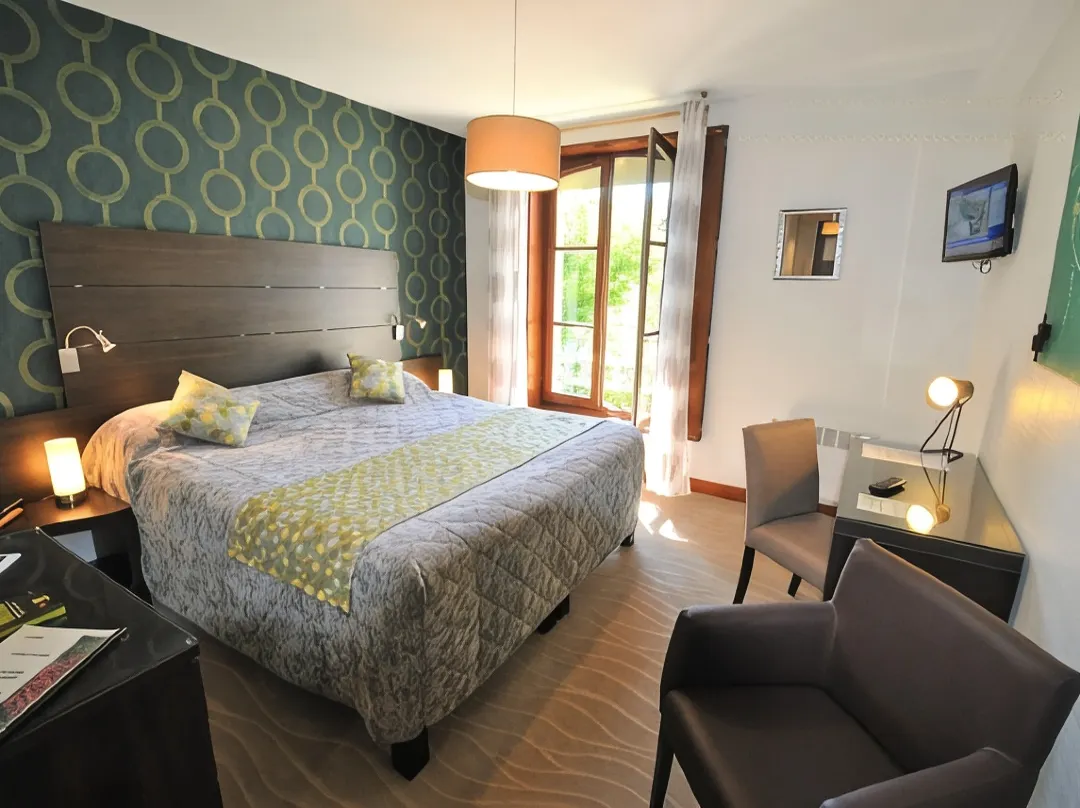 Logis Hostellerie Du Perigord Vert - Brantôme