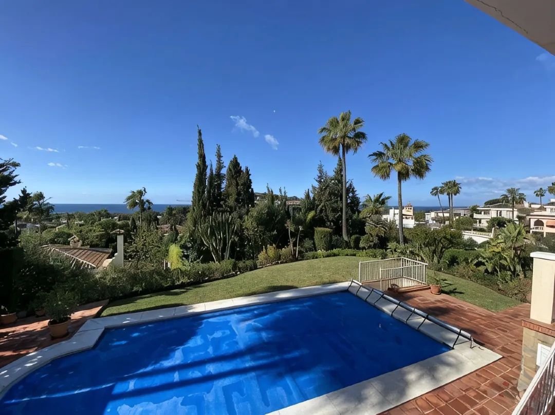 In Elviria With 180° Sea Views - Marbella