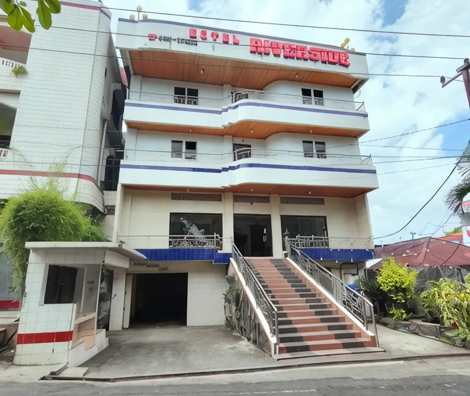 Hotel Riverside Manado - Manado