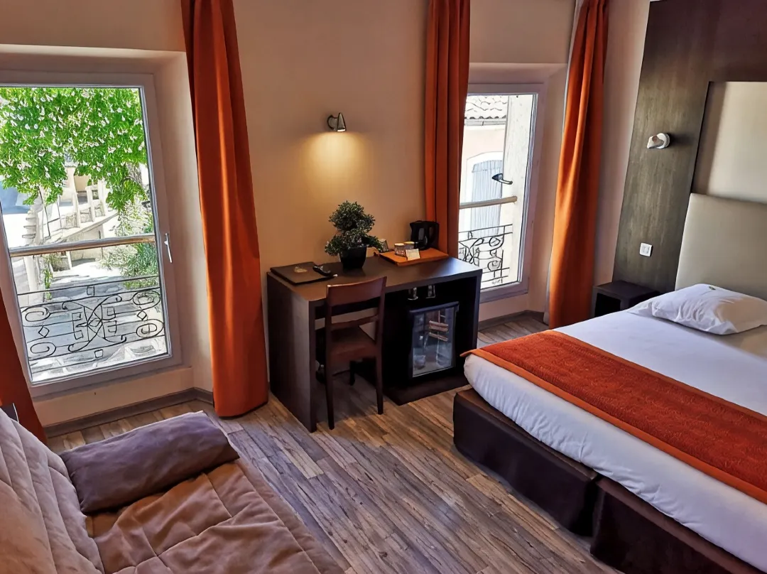 Hôtel Spa Les Alpes - Gréoux-les-Bains