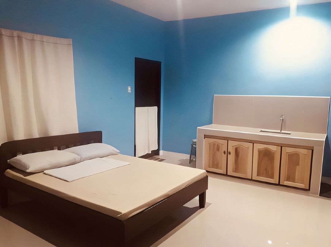 Rozay Travellers Inn - Kabankalan