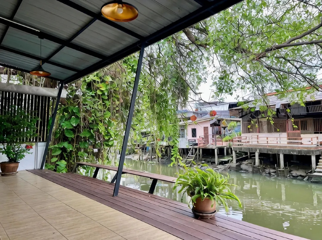 Kirin Riverside Homestay With Ac, Wifi In Bangkok - Bangkok
