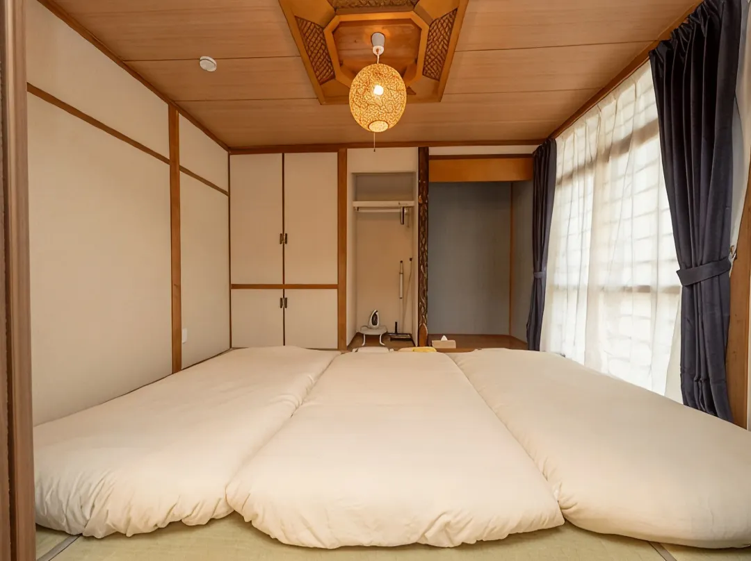 Kantarō & Monetarō's Circle Inn - Asahikawa