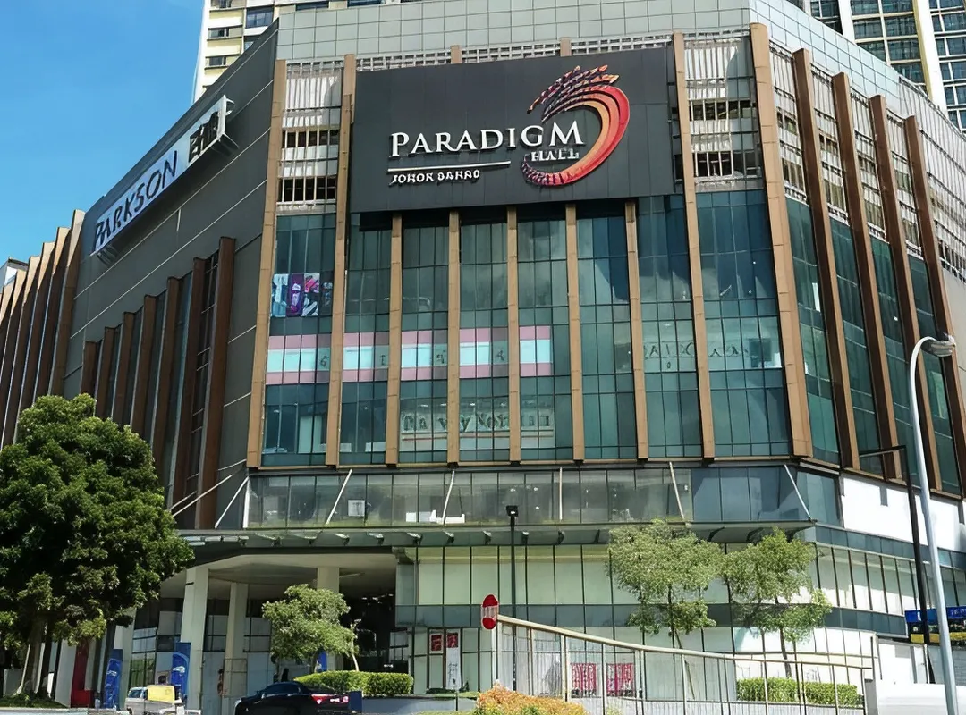 Paradigm Mall The Platino Jb Mins To Legoland Johor Bahru Balcony City View - Johor Bahru