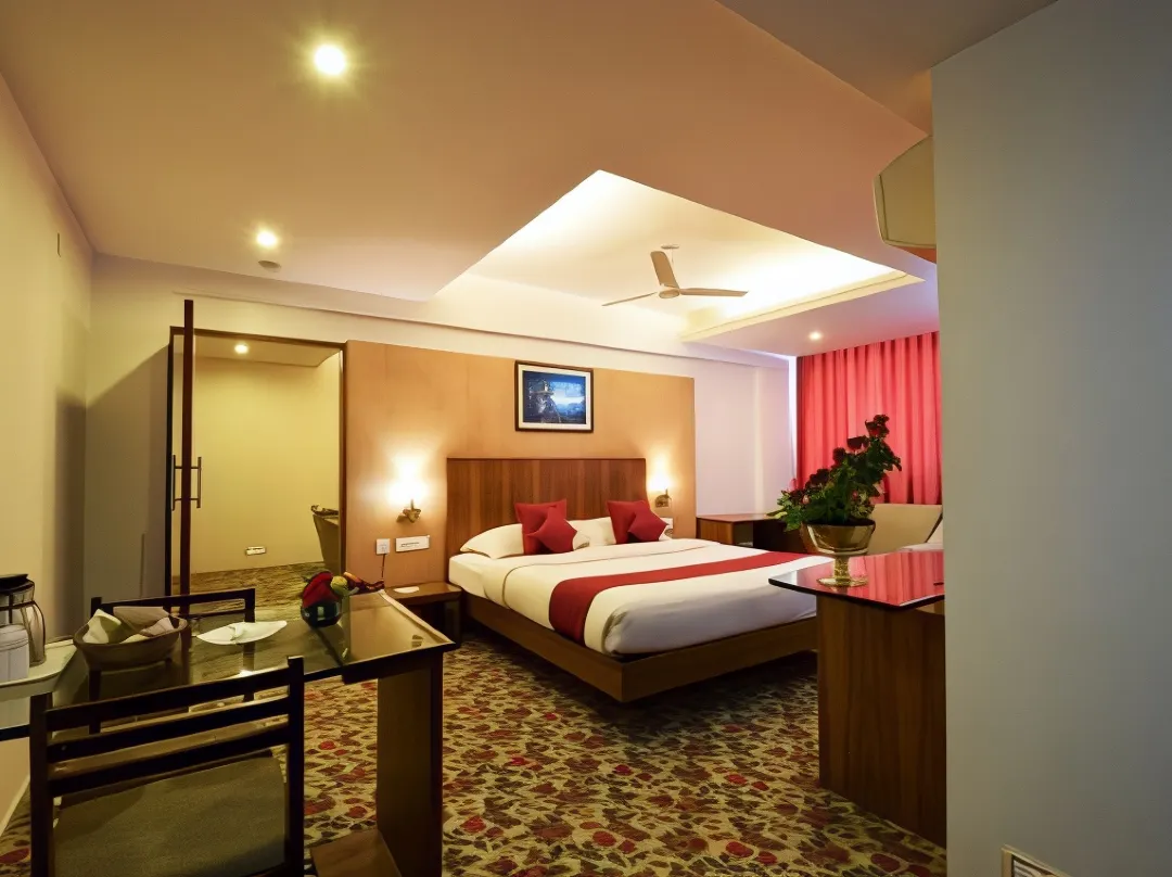 Hotel Pearl - Kolhapur