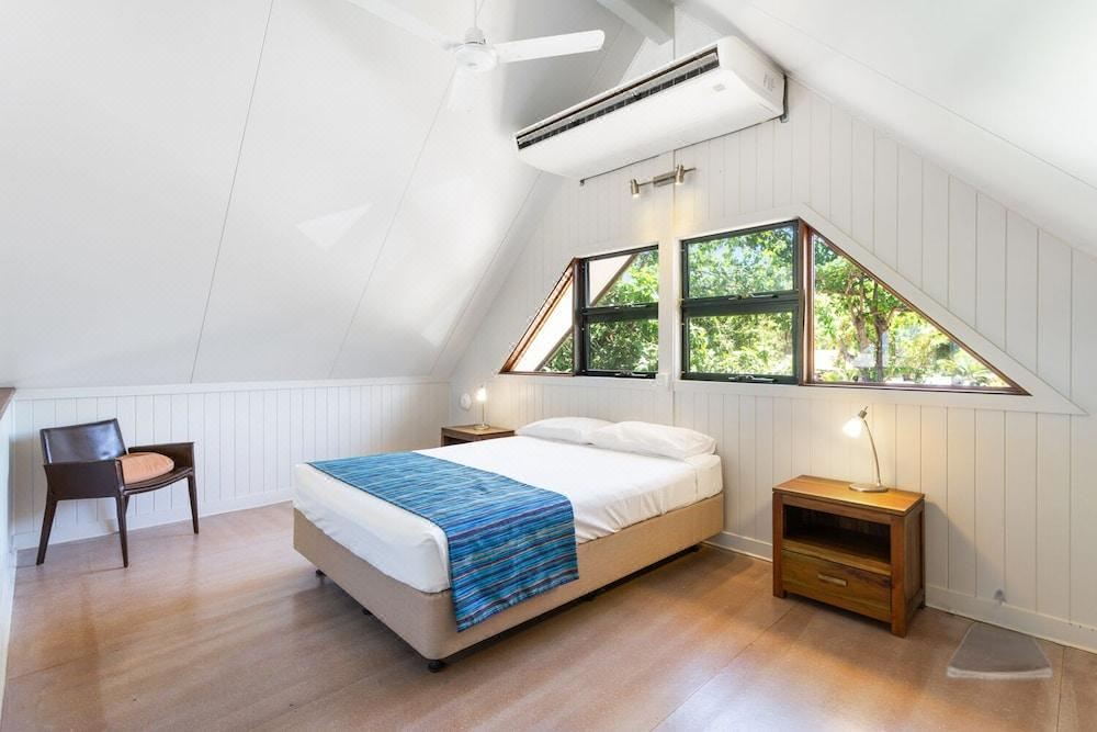 Cardwell Beachcomber Motel & Tourist Park - Cardwell