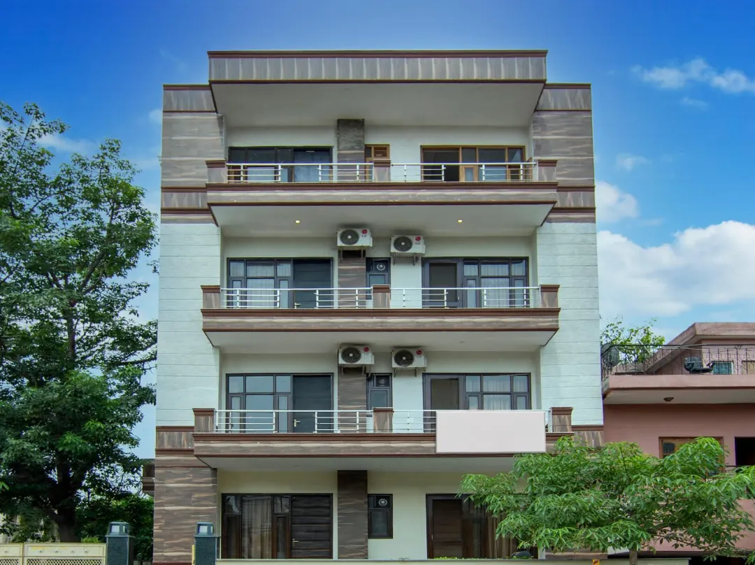 Treebo Swastika Premium - Noida