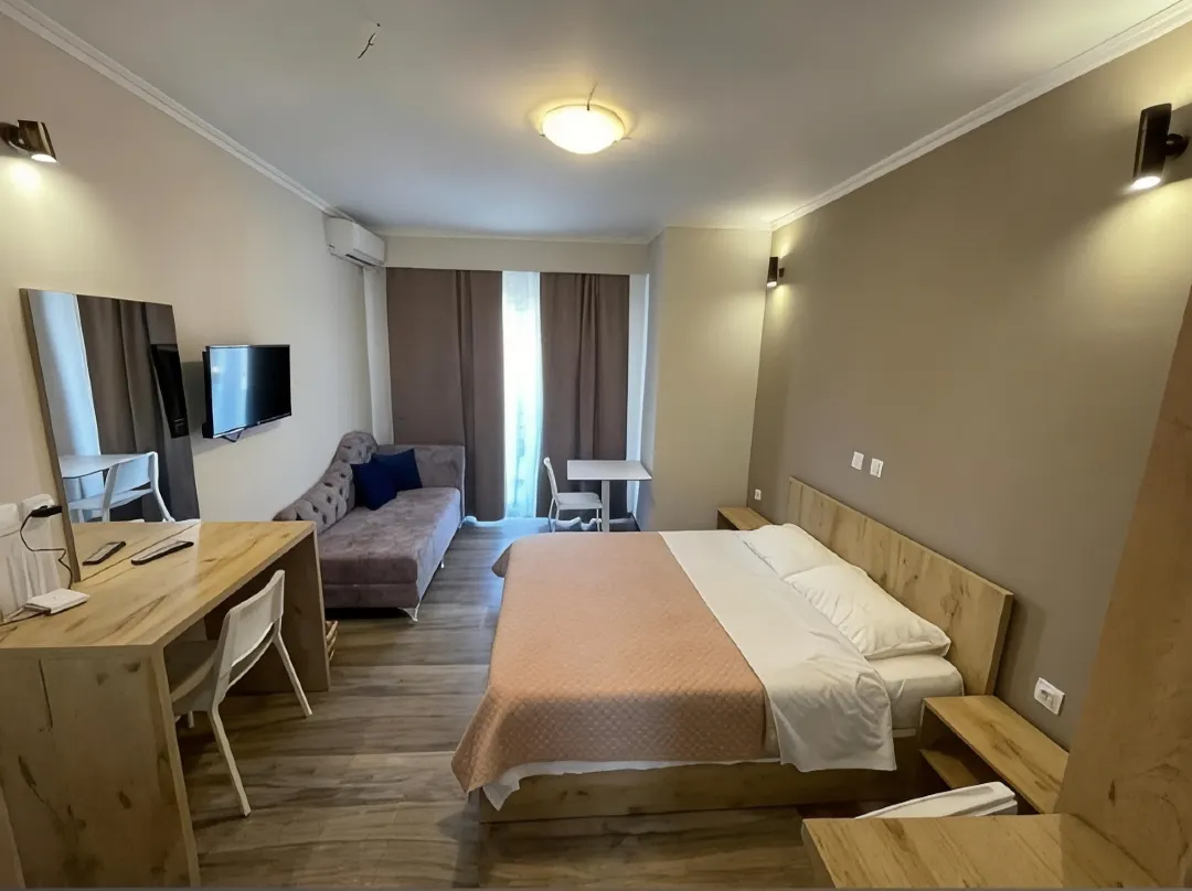 Resol Hotel - Ksamil