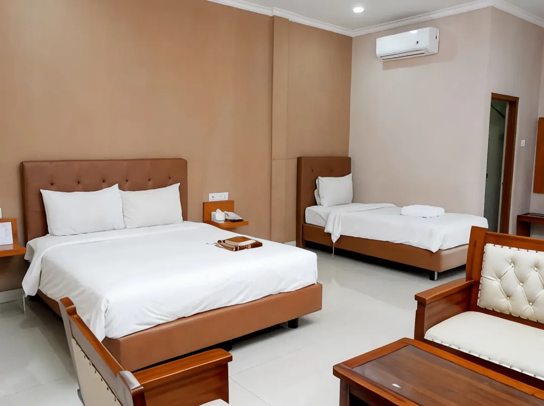 Mr. J Hotel - Tegal