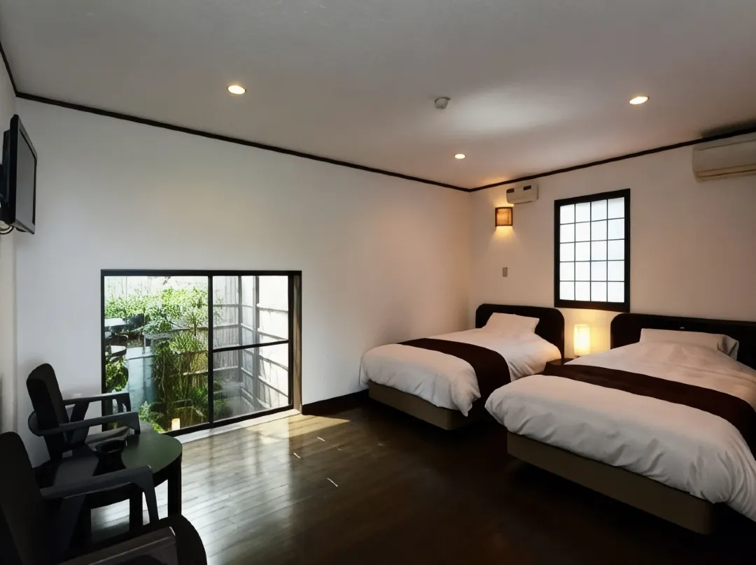 Ito Yukitei Kawana Bettei - Itō