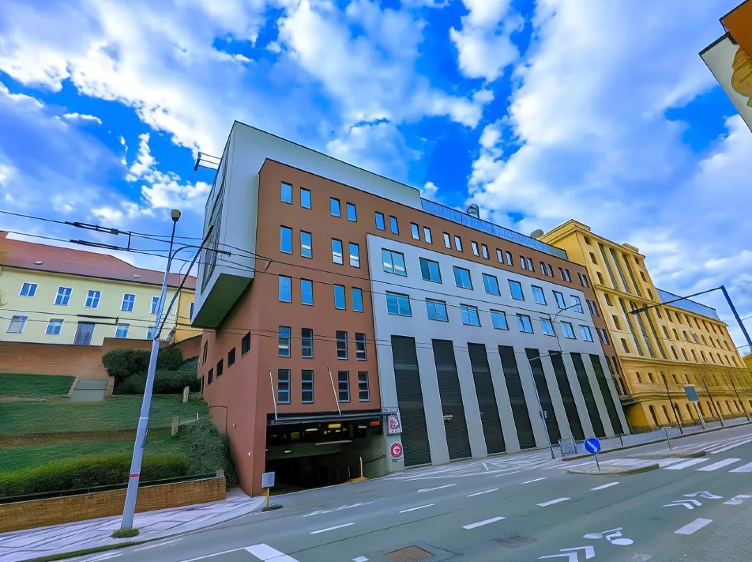 Hotel U ČEské Koruny - Hradec Králové