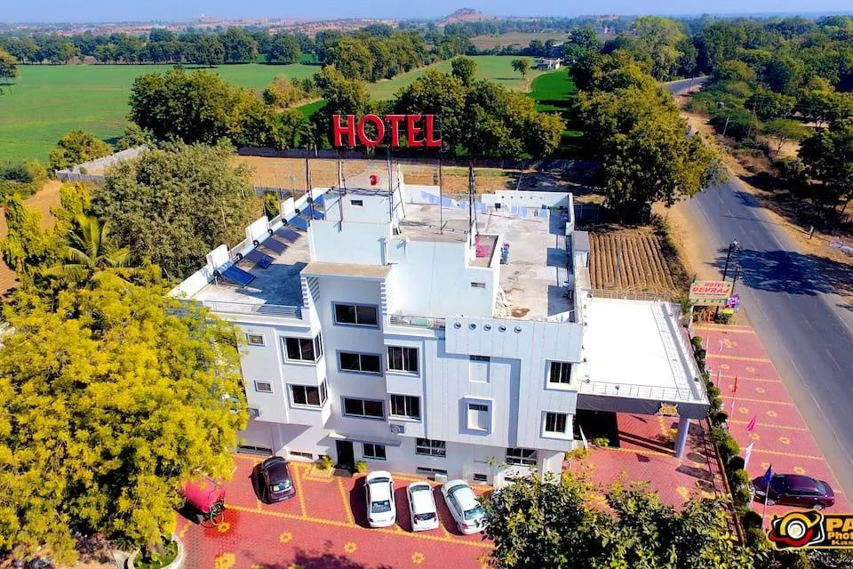 Hotel Devraj Palace - Maheshwar