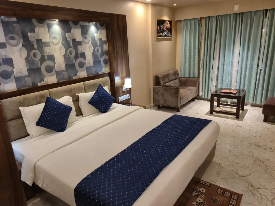 Hotel Ambika Palace Puri - Puri